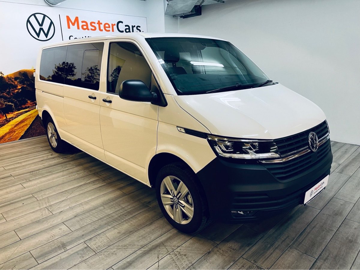 Volkswagen (VW) Transporter T6.1 Crew Bus 2.0 TDi (110kW) LWB DSG (5 ...