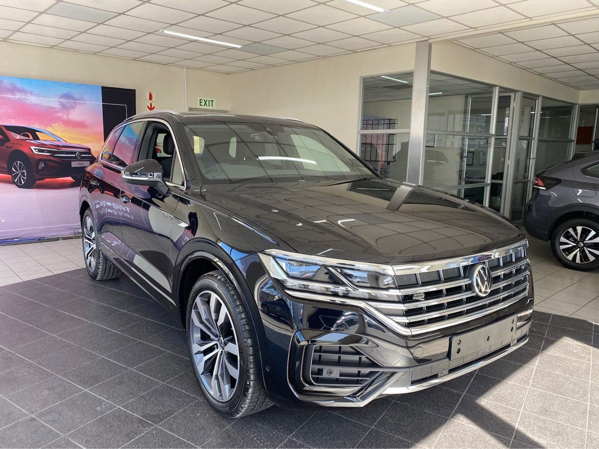 Volkswagen (VW) Touareg 3.0 TDi V6 (190kW) Executive for sale in ...