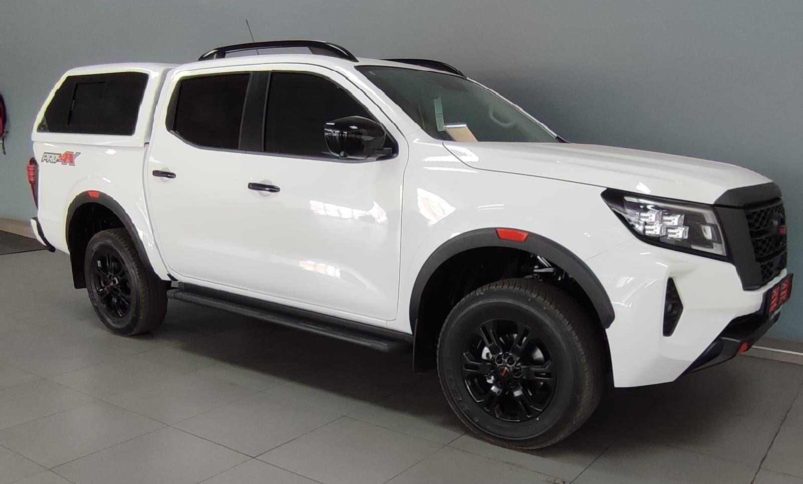 Nissan Navara 2.5 DDTi Pro-4X Double Cab Auto 4x4 for sale - R 815 900 ...