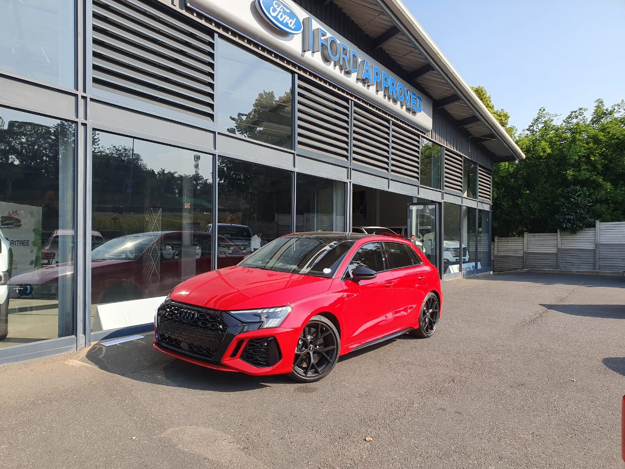 Audi RS3 Quattro S-tronic Hatch for sale in KZN - Durban - Carfind.co ...