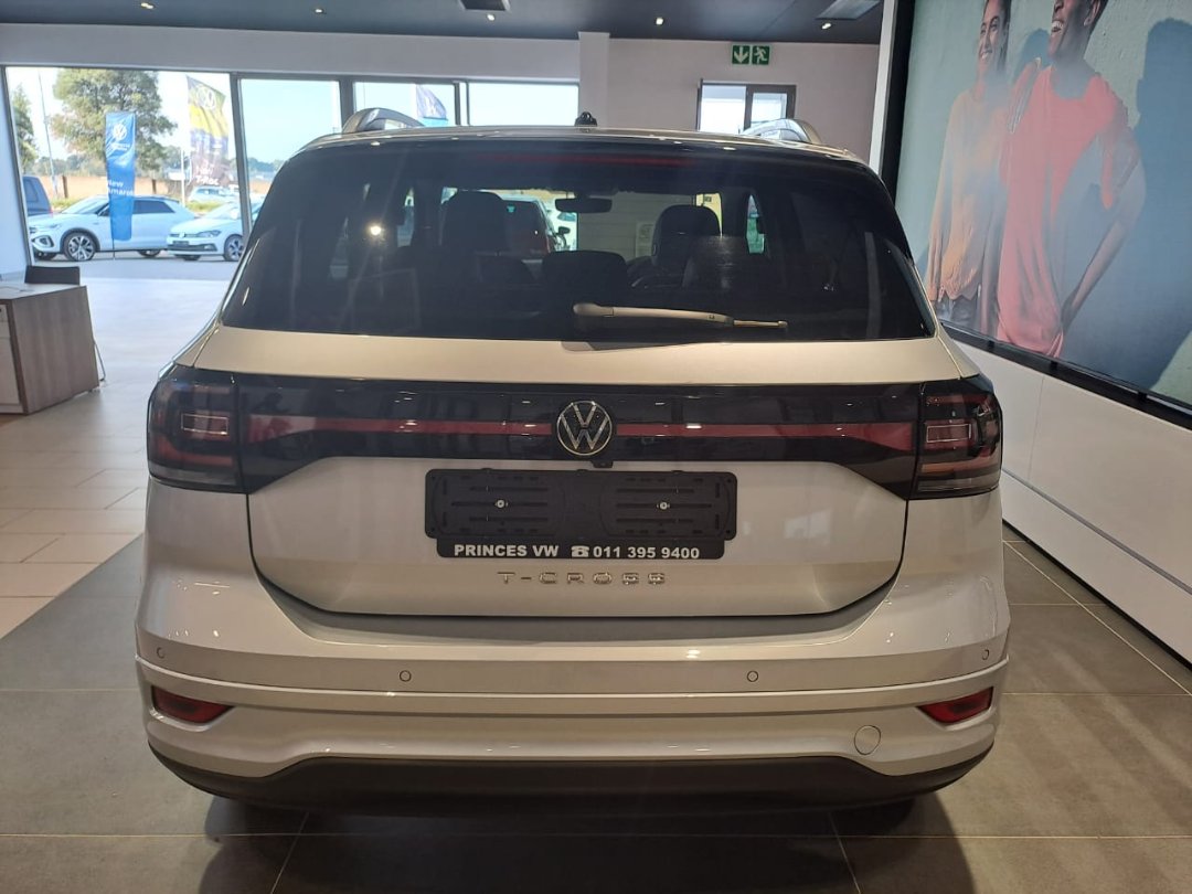 Volkswagen (VW) T-Cross 1.5 TSI R-LIne DSG for sale - R 486 900 ...