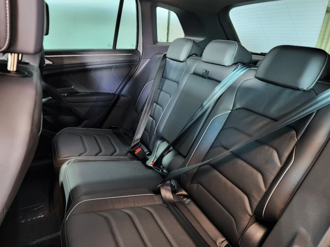 Volkswagen (VW) Tiguan IV 1.4 TSI R-Line DSG (110kW) for sale - R 834 ...