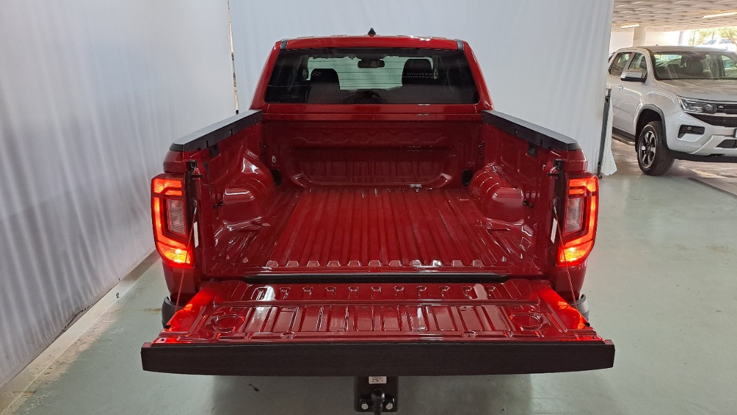 Volkswagen (VW) Amarok 2.0 TDI (125kW) Life 4Motion Manual for sale - R ...