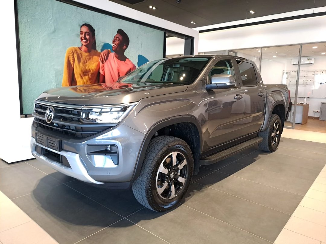 Volkswagen (VW) Amarok 2.0 Bi-TDi (154kW) Life 4Motion for sale - R 779 ...