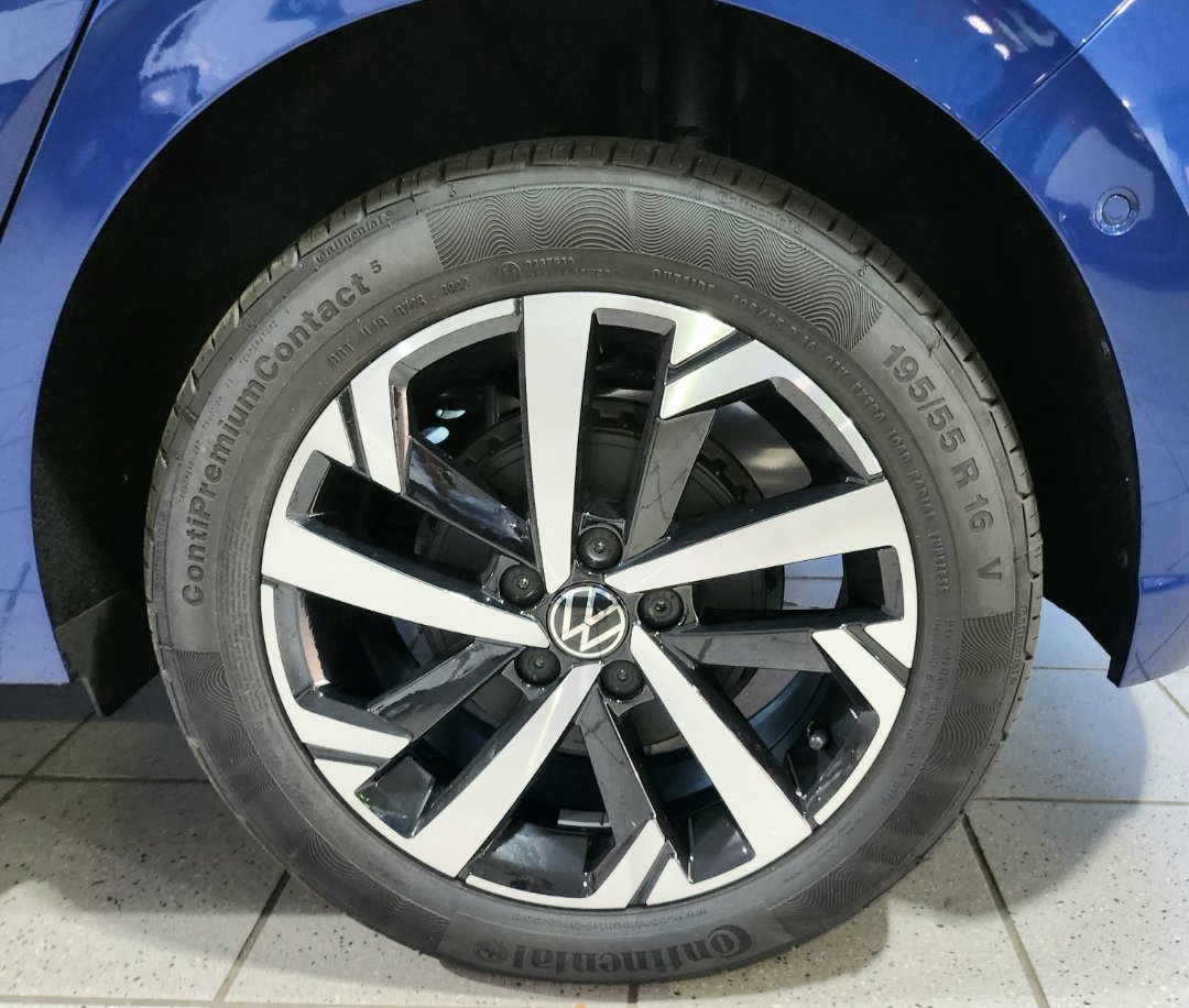 Volkswagen (VW) Polo 1.0 TSI Life for sale - R 389 980 | Carfind.co.za