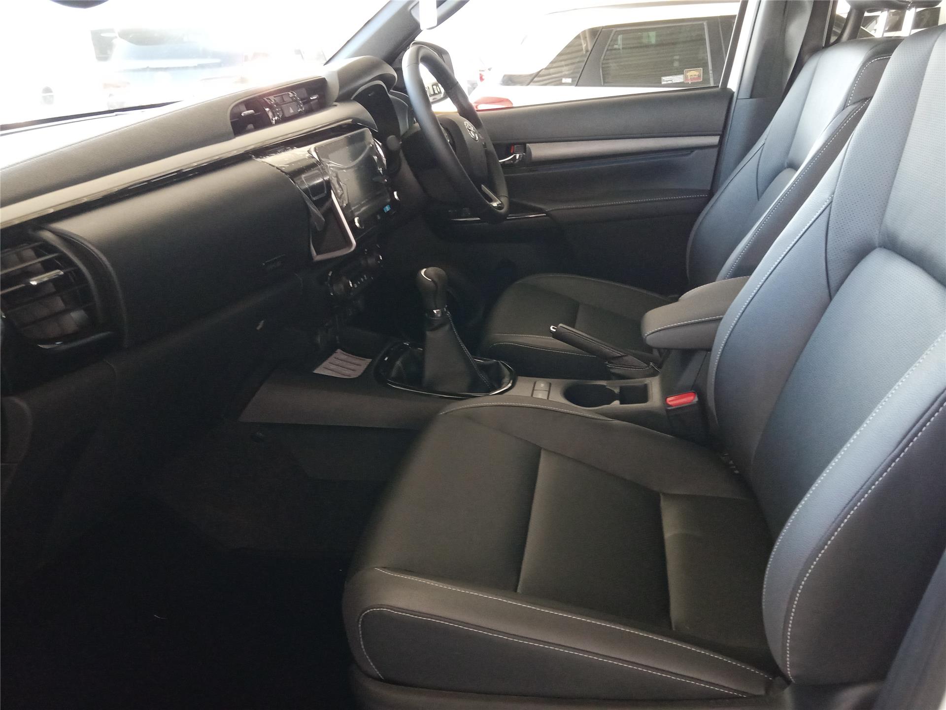 Toyota Hilux 2.8 GD-6 RB Legend RS Double Cab 4x4 for sale - R 819 900 ...