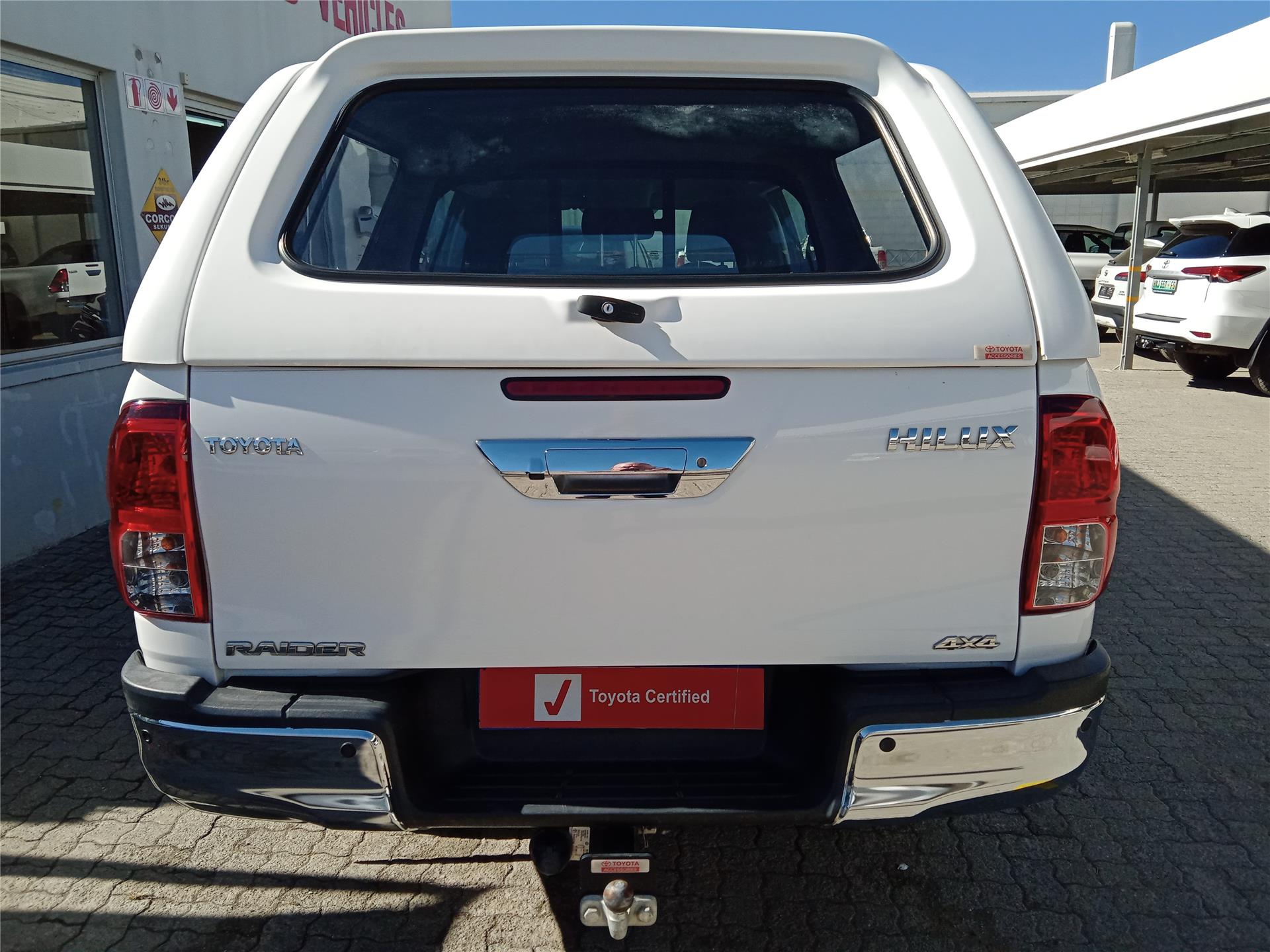 Toyota Hilux 2.4 GD-6 Raider Double Cab Auto 4x4 for sale - R 539 900 ...