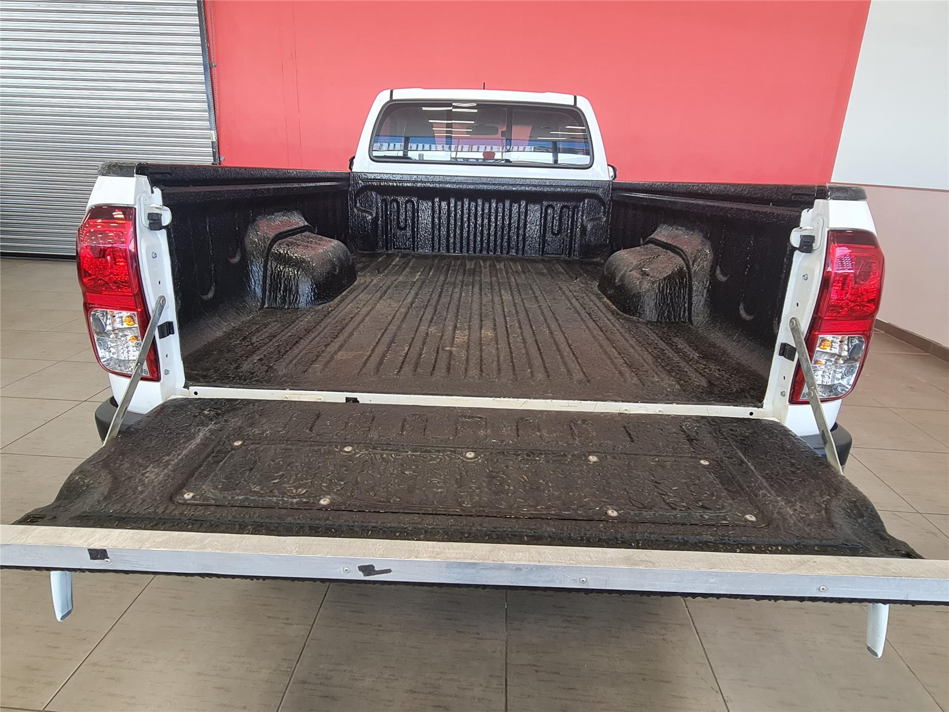 Toyota Hilux 2.4 GD-6 RB Raider Single Cab Auto for sale - R 429 900 ...