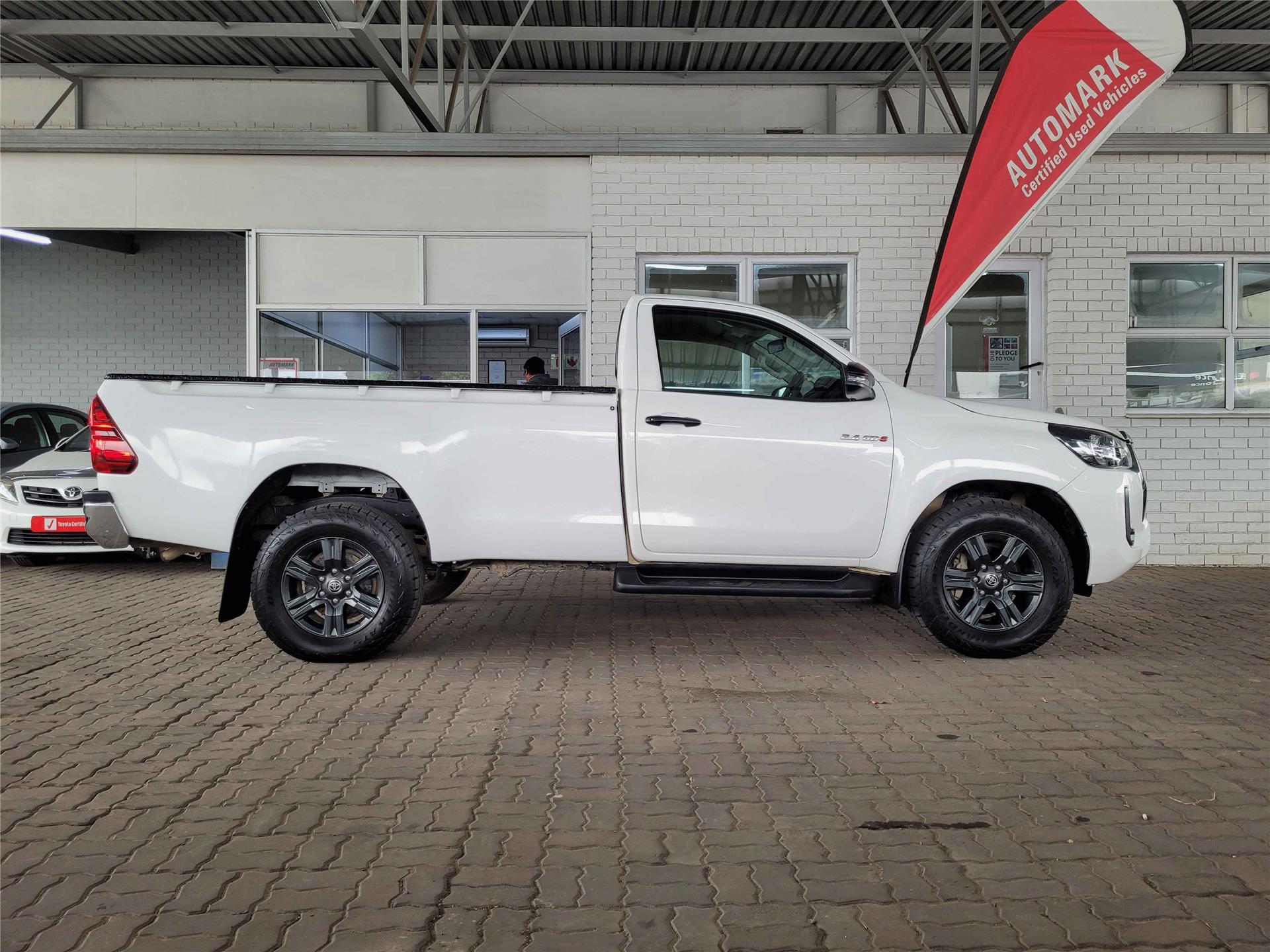 Used 2021 Toyota Hilux Single Cab for sale in King Williams Town ...