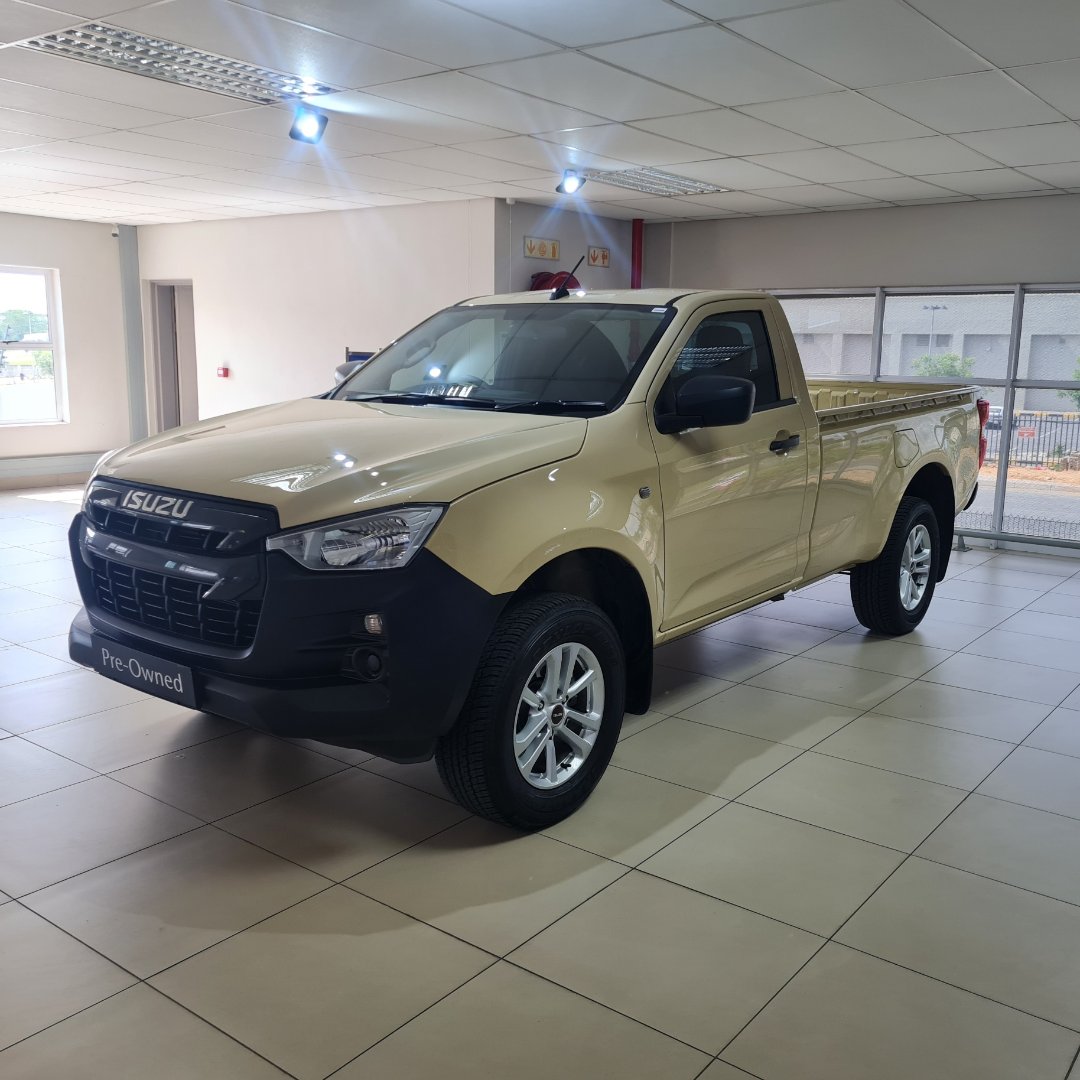 Used 2024 Isuzu D-MAX Single Cab for sale in Sandton Gauteng - ID ...