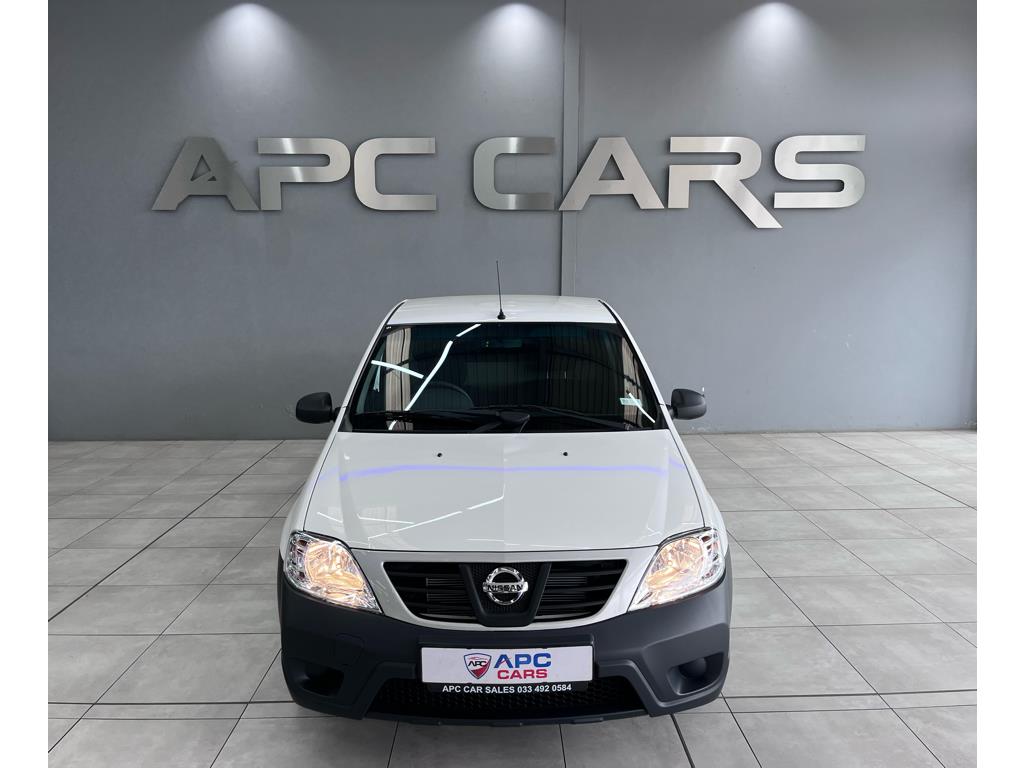 Used 2024 Nissan NP200 for sale in Pietermaritzburg KwaZulu-Natal - ID ...