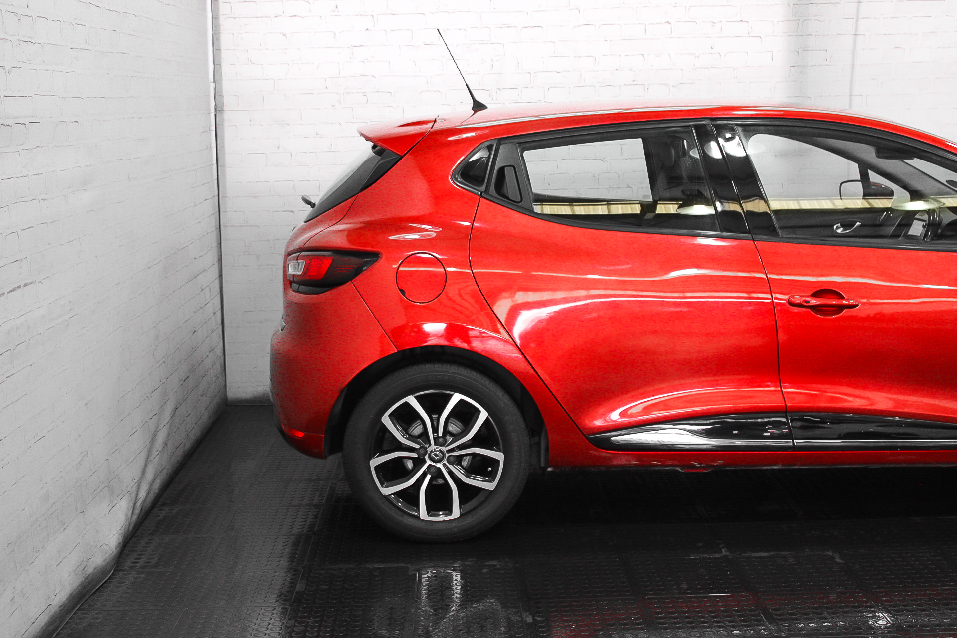 Used 2019 Renault Clio for sale in Edenvale Gauteng - ID: 510439 ...