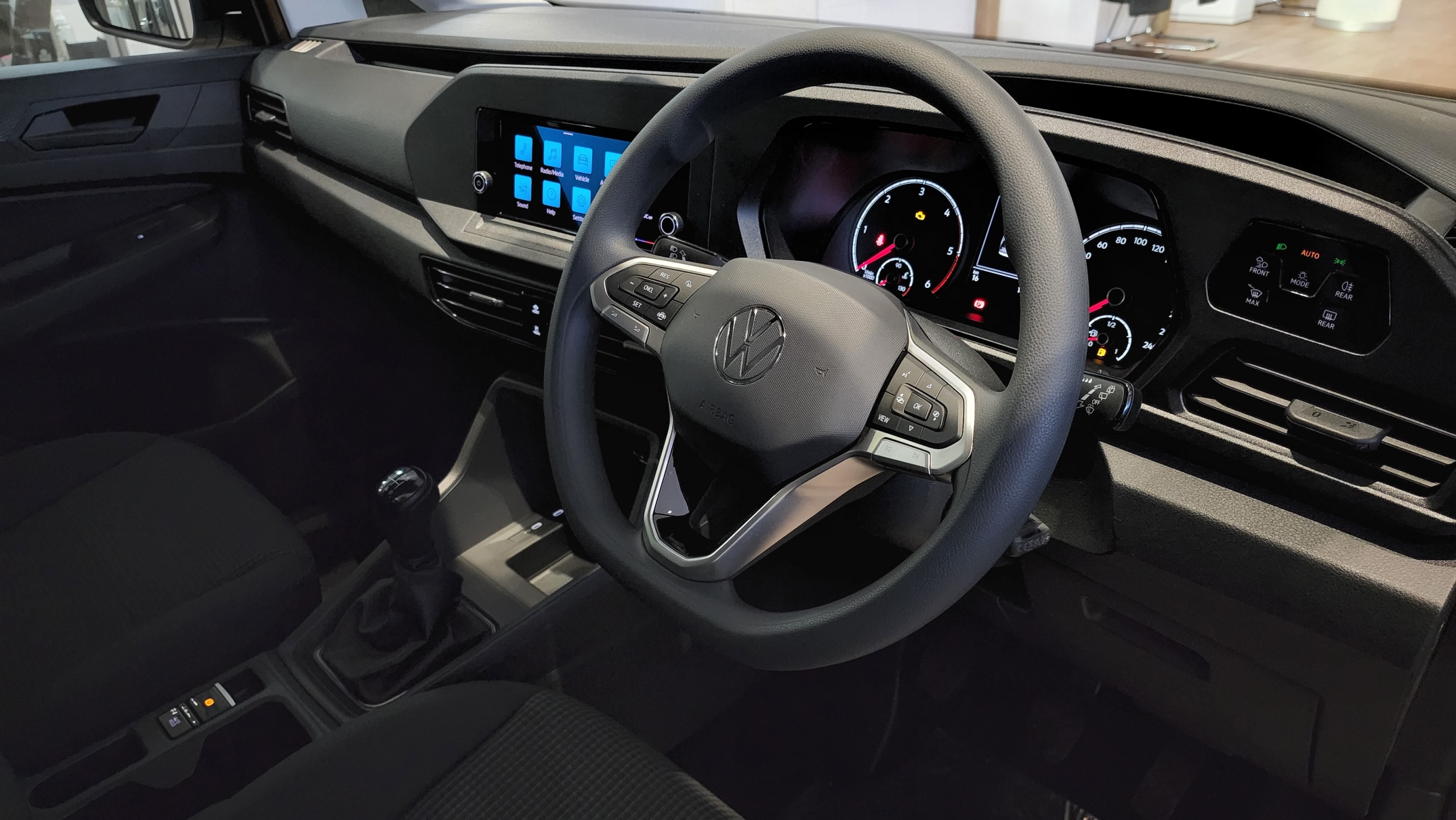 New 2024 Volkswagen Light Commercial New Caddy Kombi for sale in ...