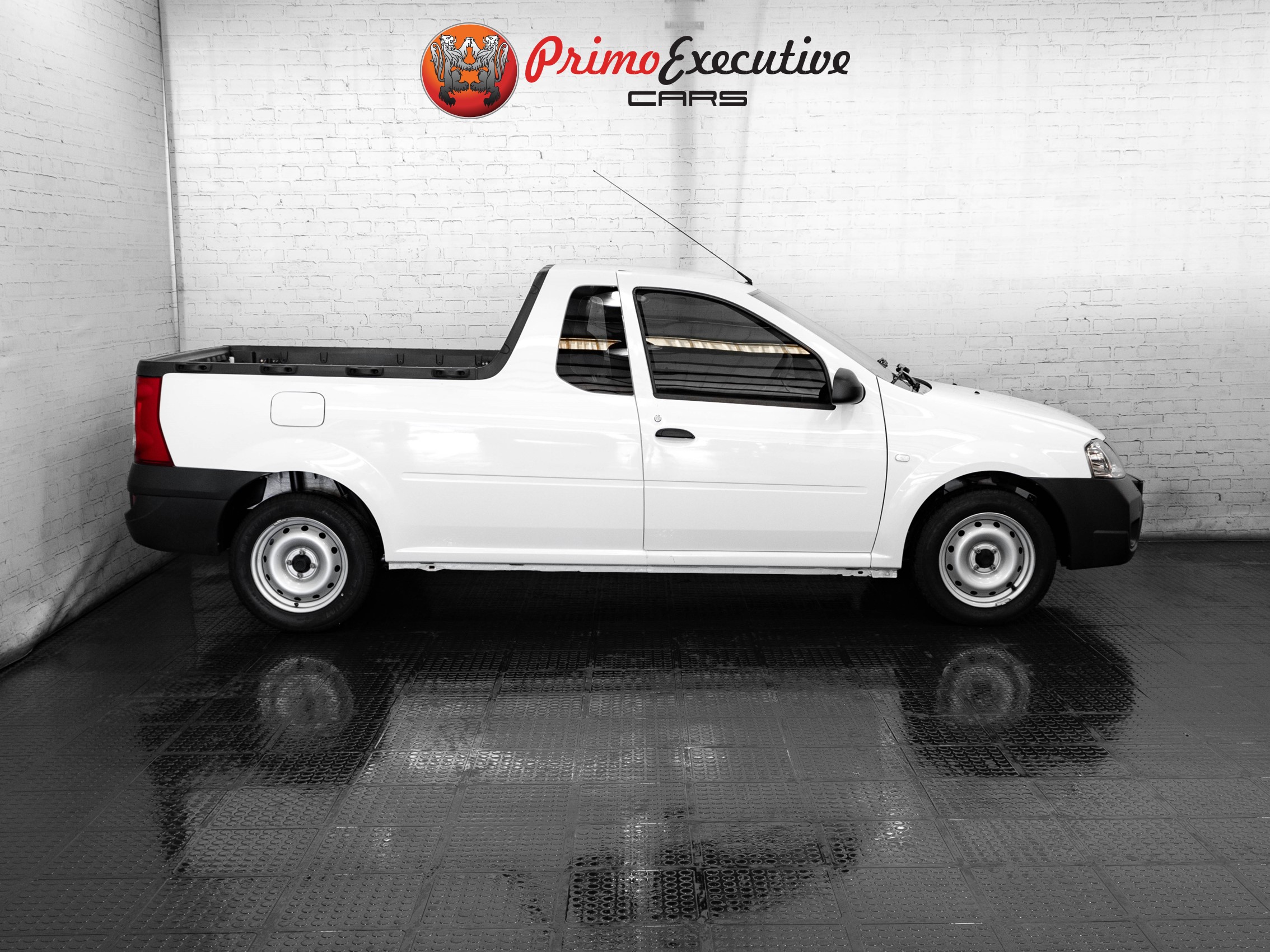 Used 2022 nissan np200 gauteng edenvale for sale | CARmag.co.za