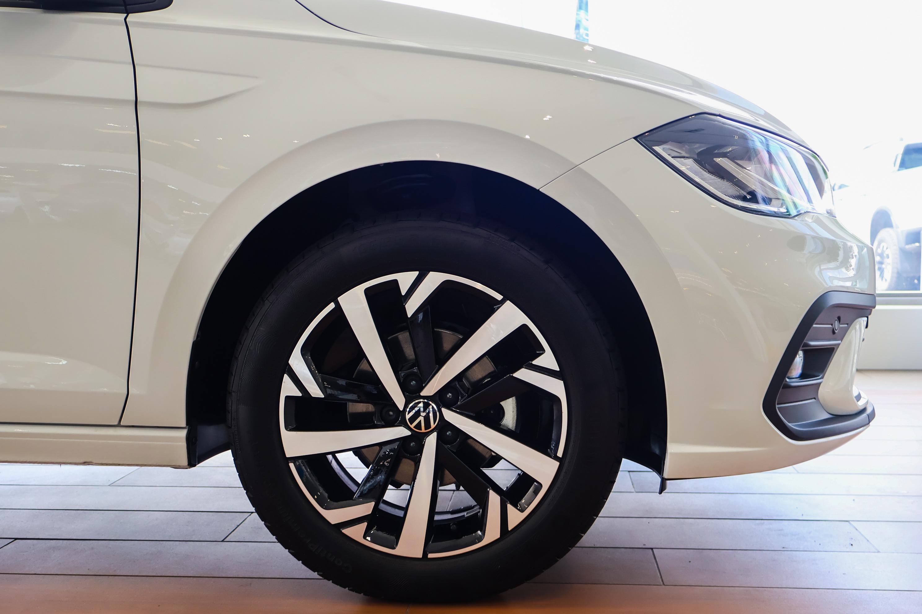 Volkswagen (VW) Polo 1.0 TSI Life for sale - R 425 249 | Carfind.co.za