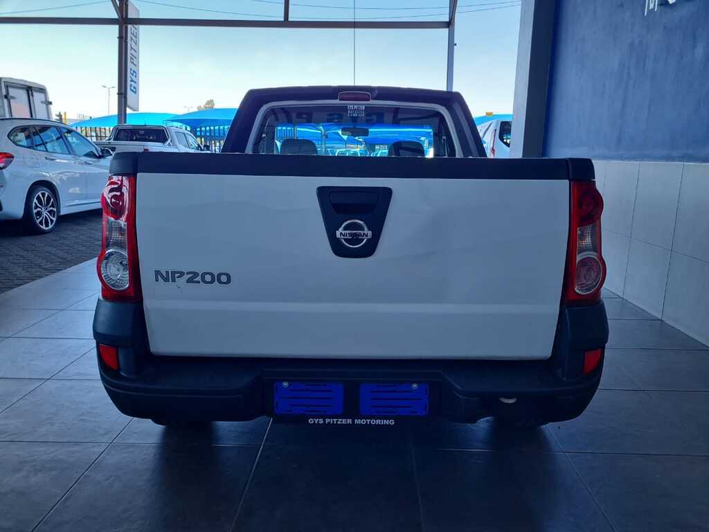 Used 2021 nissan np200 gauteng pretoria for sale | CARmag.co.za