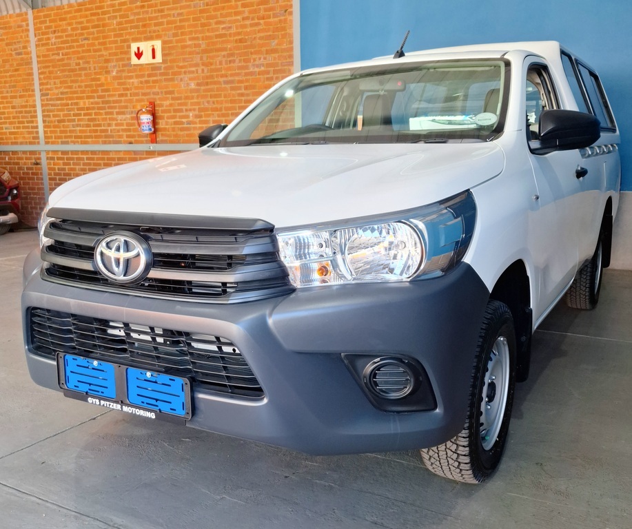Toyota Hilux 2.4 GD Aircon Single Cab II for sale - R 439 000 | Carfind ...