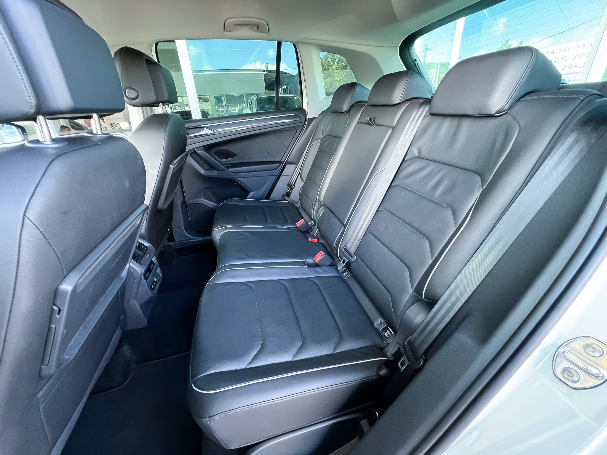 Used 2020 Volkswagen Tiguan for sale in Pinetown KwaZulu-Natal - ID ...