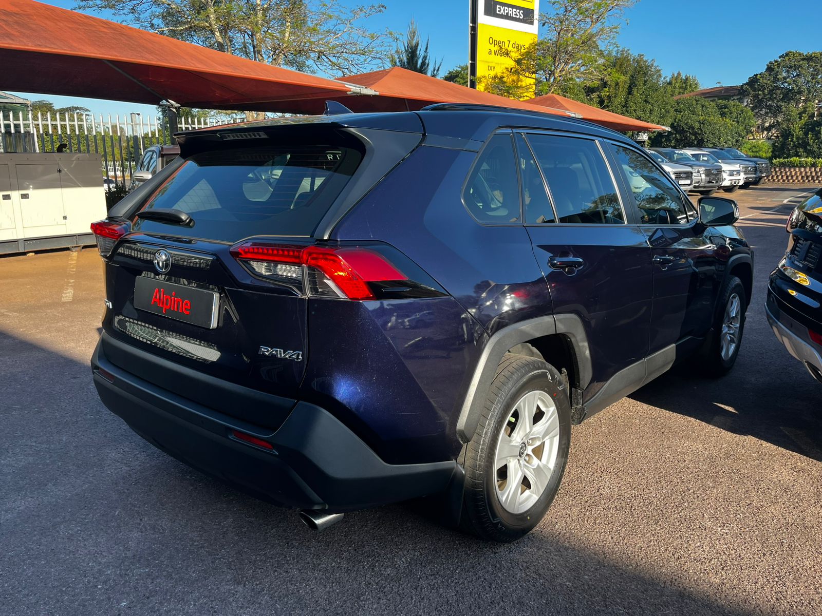 Used 2019 Toyota RAV4 for sale in Hillcrest KwaZulu-Natal - ID: 323047/ ...