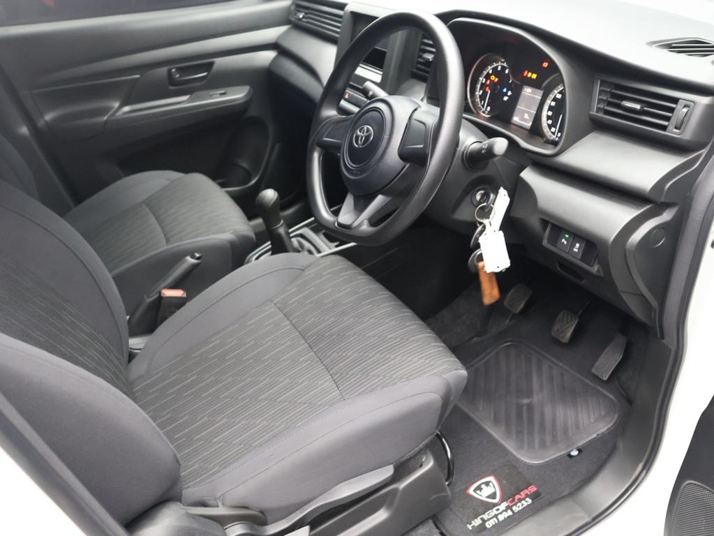 Toyota Rumion 1.5 S for sale in Gauteng - Johannesburg - Carfind.co.za ...