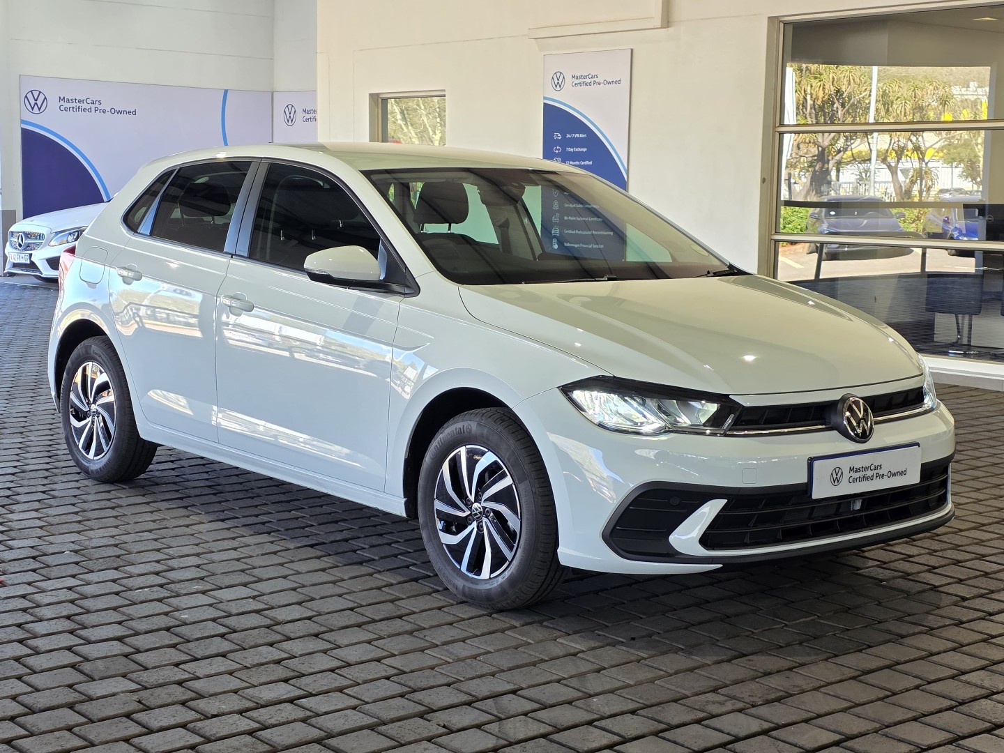 Volkswagen (VW) Polo Hatch 1.0 TSI (70 kW) for sale in Gauteng ...