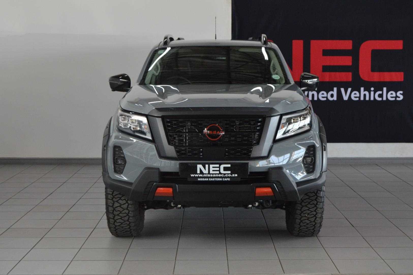 Nissan Navara 2.5 DDTi Pro-4X Warrior Double Cab 4x4 for sale in ...