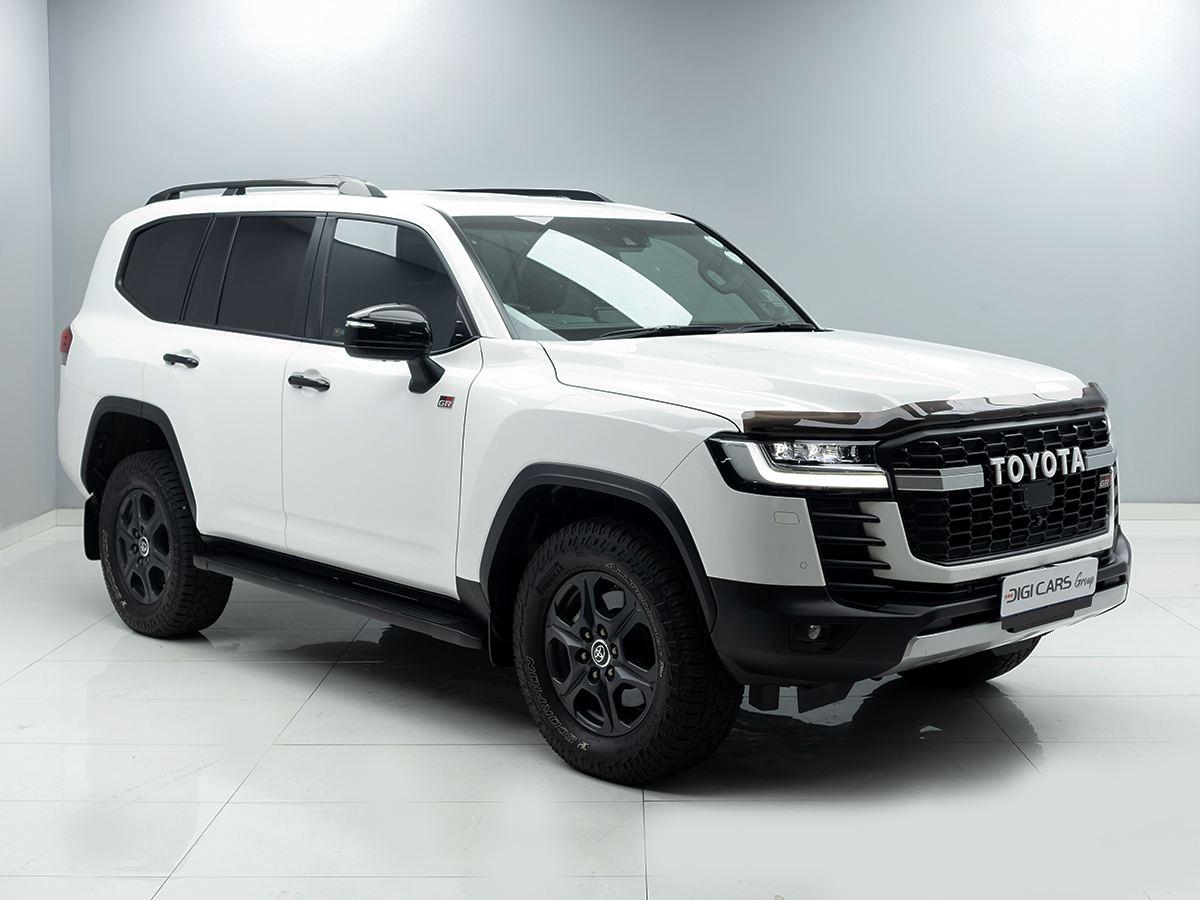 Toyota Land Cruiser 300 V6 3.5T GR-S for sale in Gauteng - Johannesburg ...