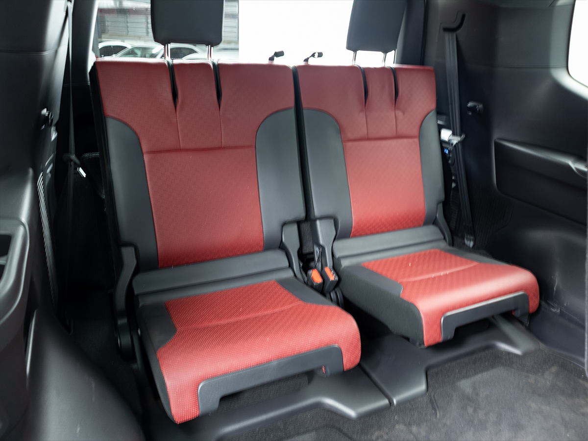 Toyota Land Cruiser 300 V6 3.5T GR-S for sale in Gauteng - Johannesburg ...