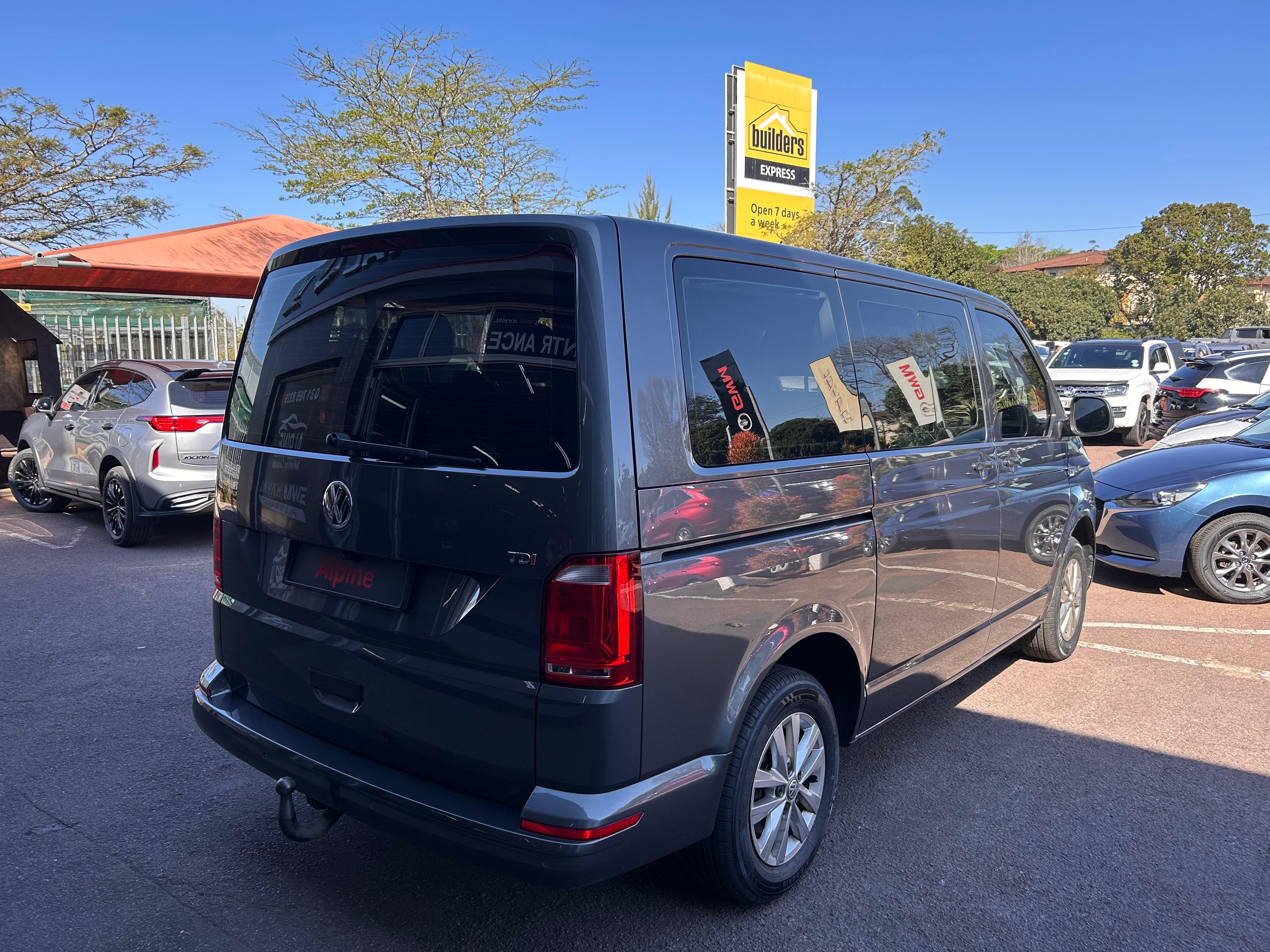 Used 2017 Volkswagen Light Commercial Kombi for sale in Hillcrest ...