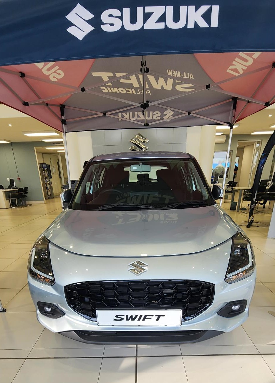 2025 Suzuki Swift 1.2 GLX Q2FyTGlzdGluZzo1MTc2NzQ R271900 | Avo Auto