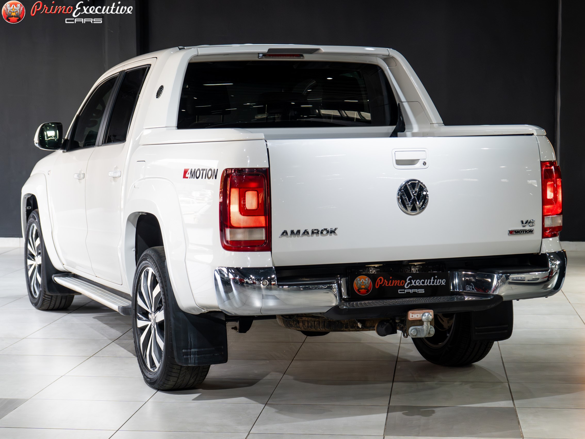Used 2021 Volkswagen Light Commercial Amarok Double Cab for sale in ...