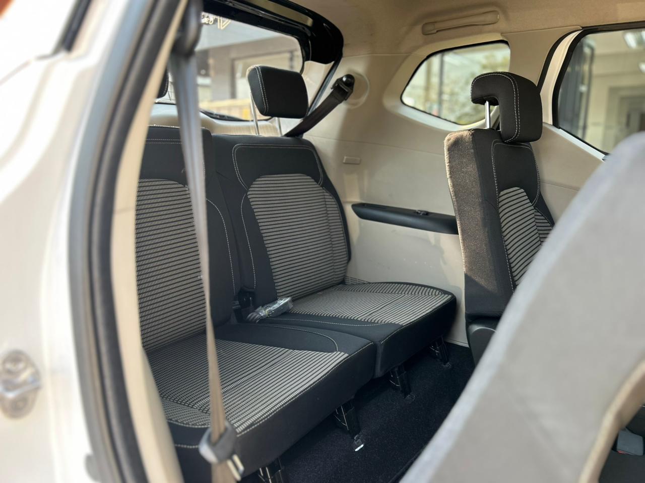 Demo 2025 Renault Triber for sale in Hillcrest KwaZulu-Natal - ID ...