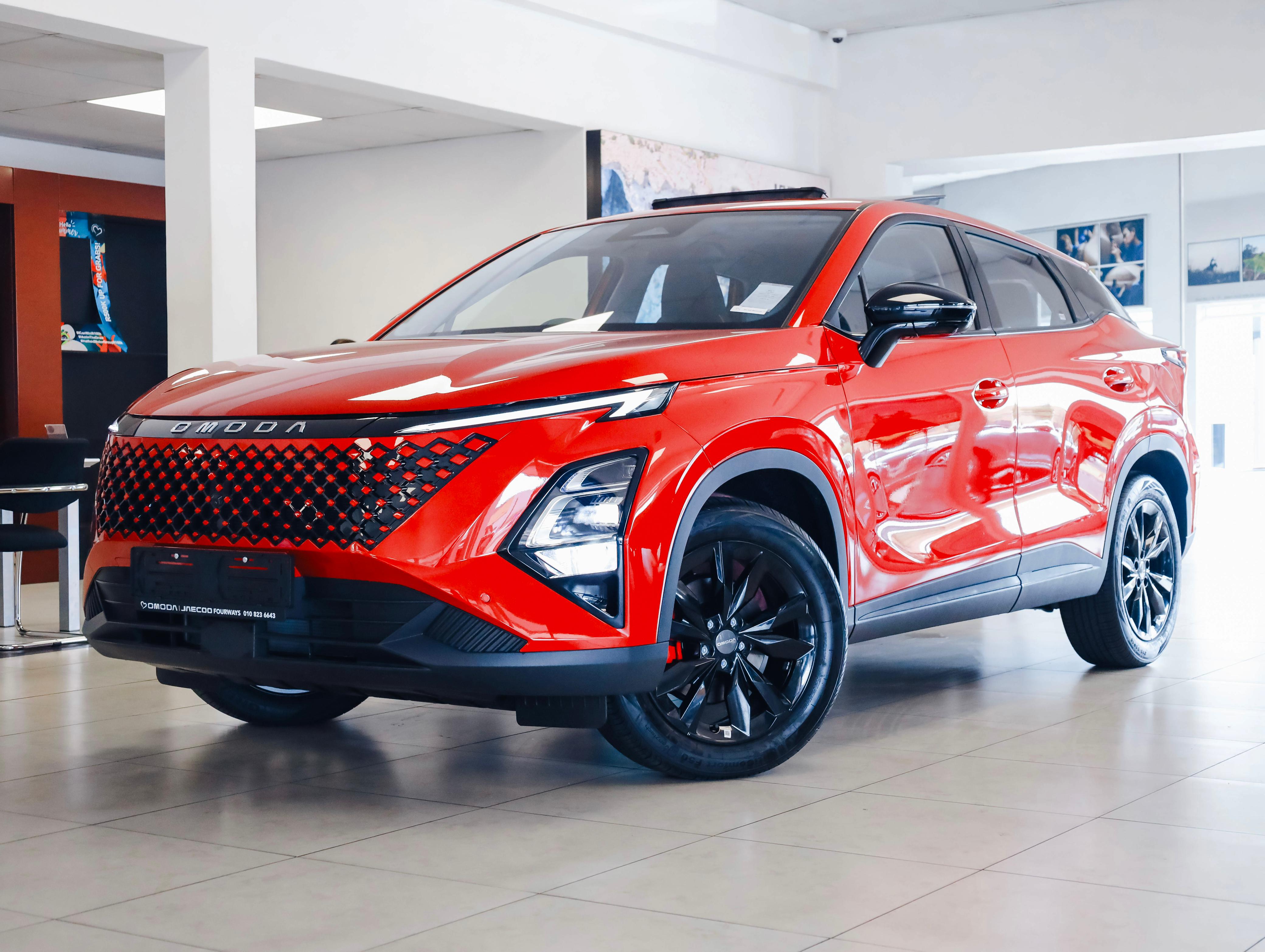 2025 Omoda C5 1.5T Elegance X Q2FyTGlzdGluZzo1MzY1NTM R429800 | Avo Auto