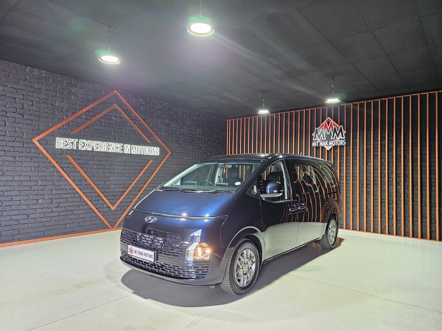 Hyundai Staria 2.2D Executive (9 Seater) for sale in Gauteng - Pretoria ...