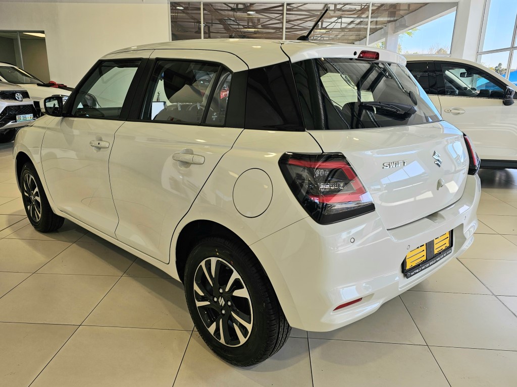 Used 2025 Suzuki Swift for sale in Sandton Gauteng - ID: US21711 ...