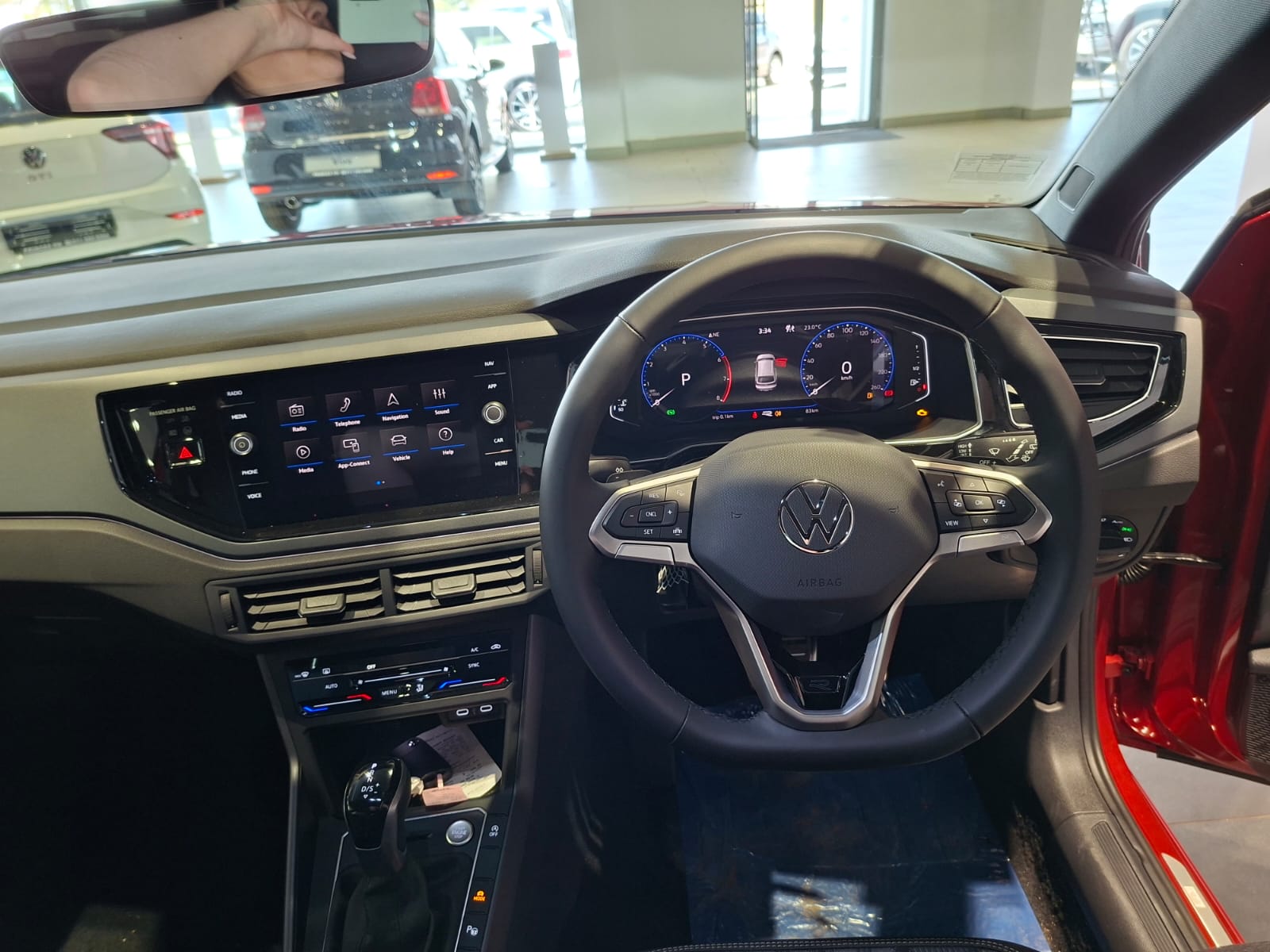 Volkswagen (VW) Taigo 1.0 TSI R-Line for sale in Gauteng - Johannesburg ...