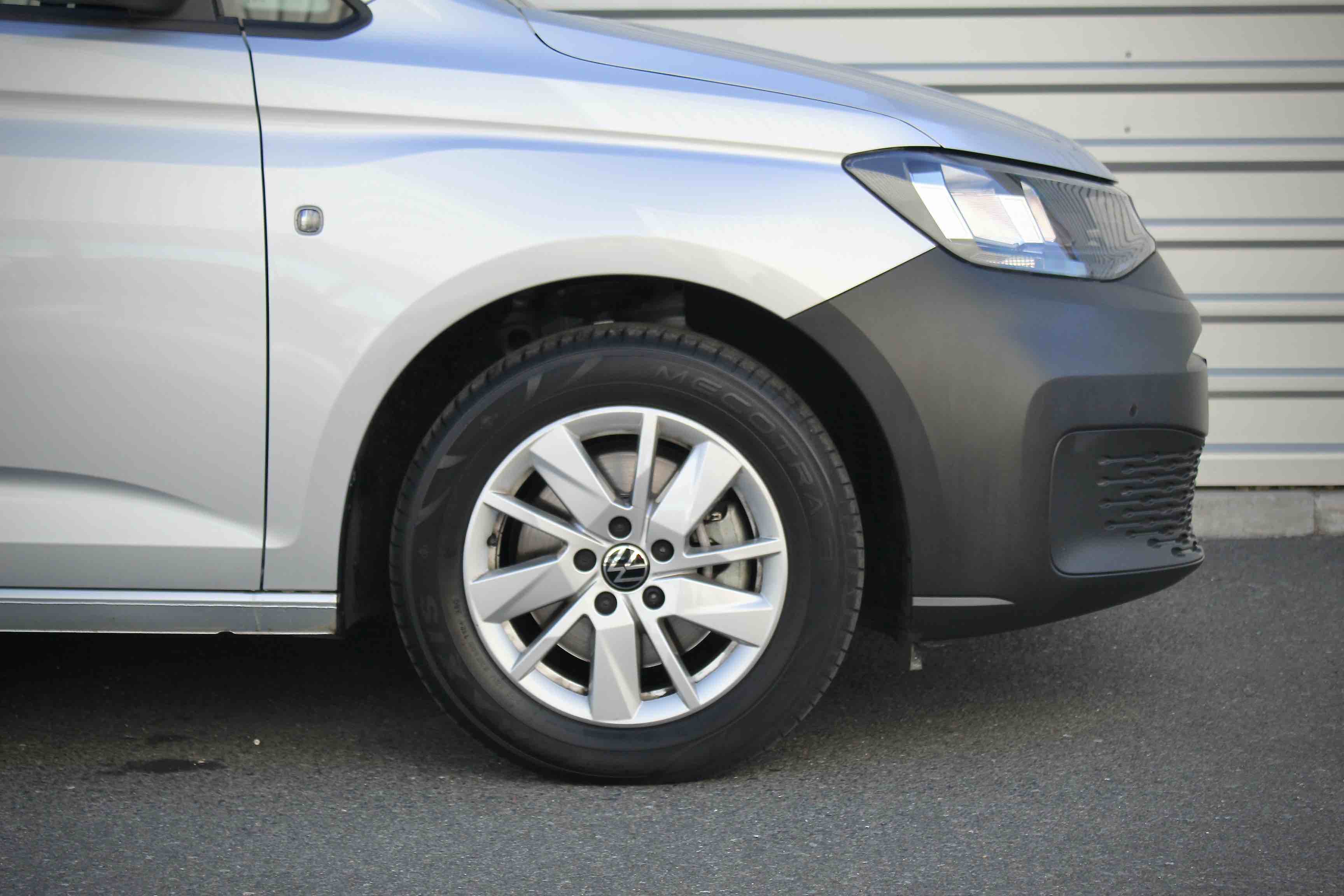 Used 2025 Volkswagen Light Commercial Caddy Kombi for sale in Somerset ...