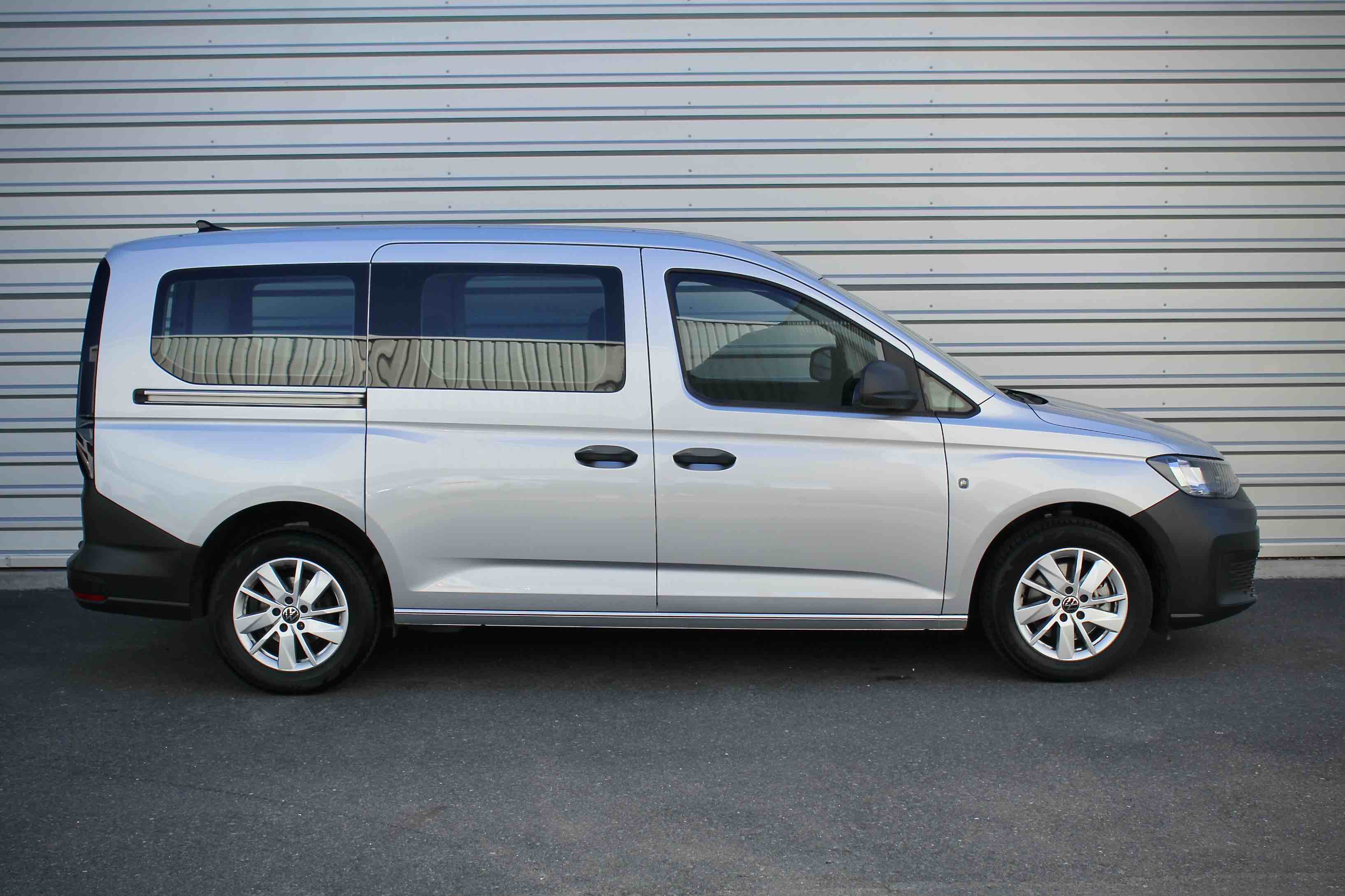 Used 2025 Volkswagen Light Commercial Caddy Kombi for sale in Somerset ...