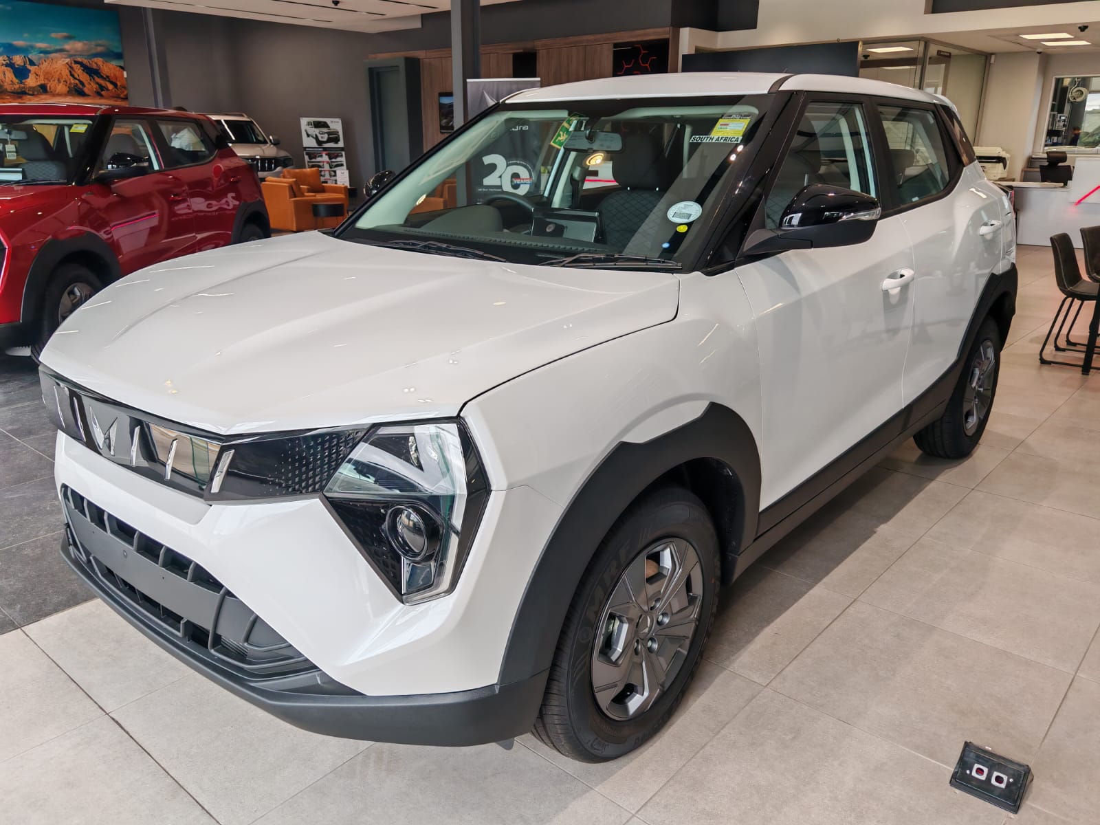 Mahindra XUV 3XO 1.2T MX3 Auto for sale in KZN - Newcastle - Carfind.co ...