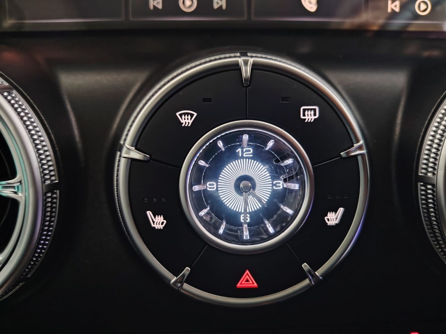 GWM Tank 300 2.4TD Ultra Luxury Auto 4x4 for sale in Gauteng - Pretoria ...